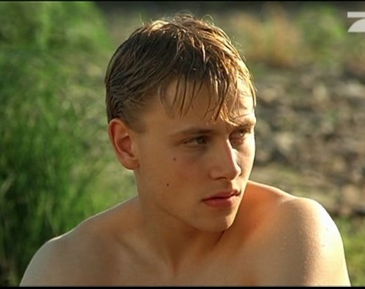 Captures Cinema: Max Riemelt - Der Rote Kakadu (2006)