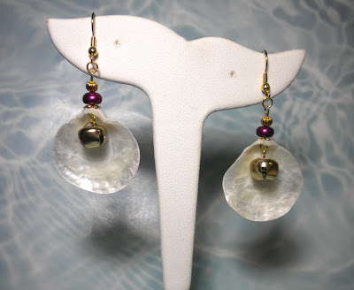 Del's Shells: Jingle Shell Rock