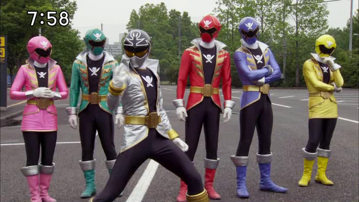 Showy Sentai Reviews: Kaizoku Sentai Gokaiger to be Adapted For New ...