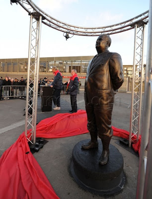 Arsenal Footbal Club Unveils Statues of Three Legends, Herbert Chapman ...