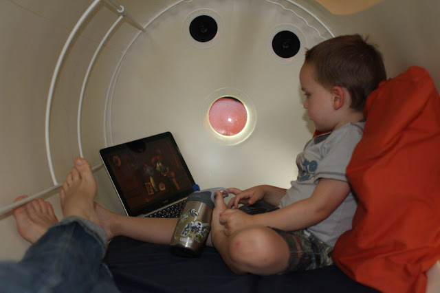 My Messy Manger: Hyperbaric Chamber and Autism