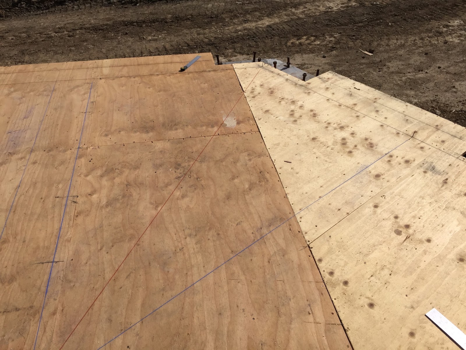 Roof Framing Geometry: Thales Sloping Ridge