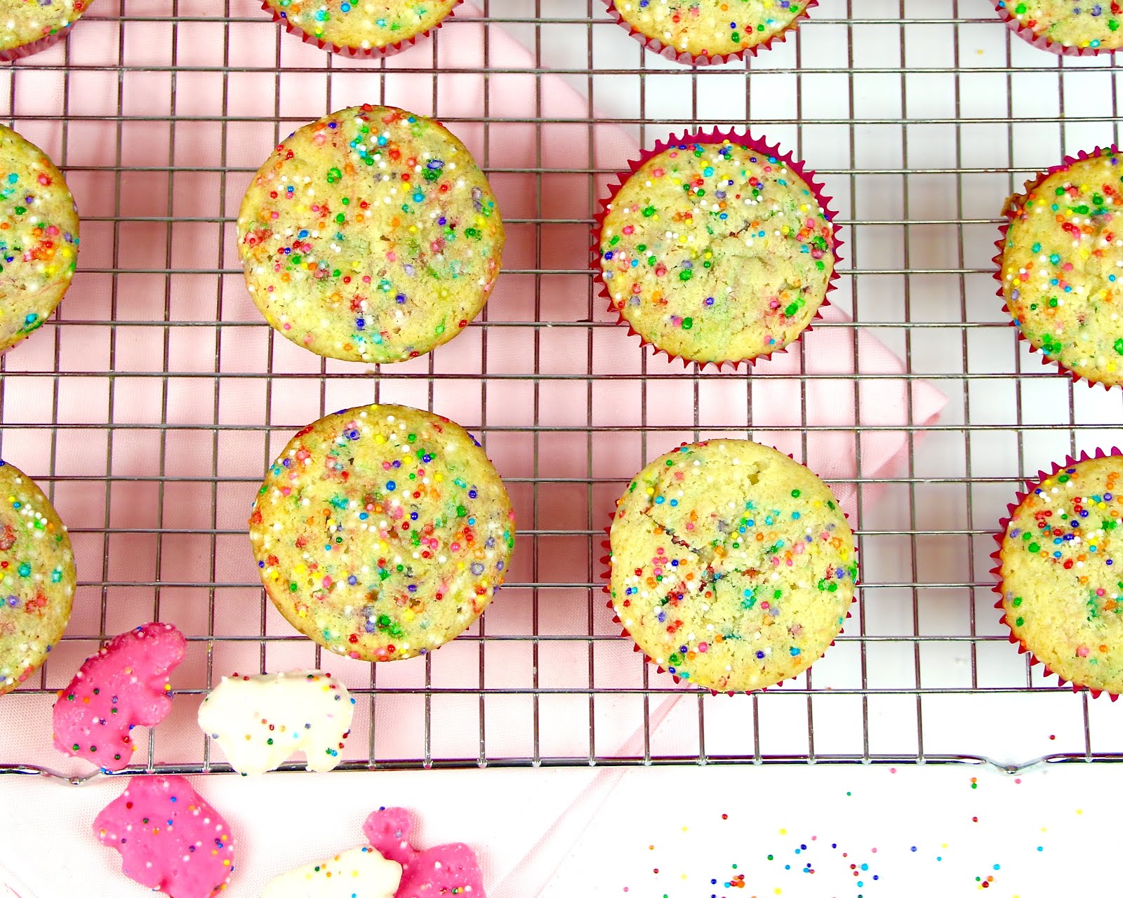 {VIDEO} Cookie Crazy Cupcakes - Oreo, Cookie Dough, Circus Animal ...