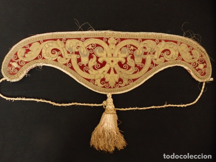 The Evolution of the Apparelled Amice: The Cappino, Collarin and ...