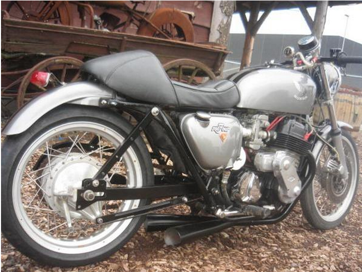 Cling on for dear life !!!: RC Drag Bike From Denmark