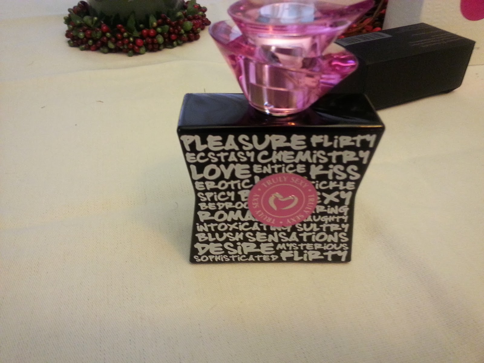 Truly Unique Gifts from Pure Romance (Review) #holidaygiftguide - Mommy ...