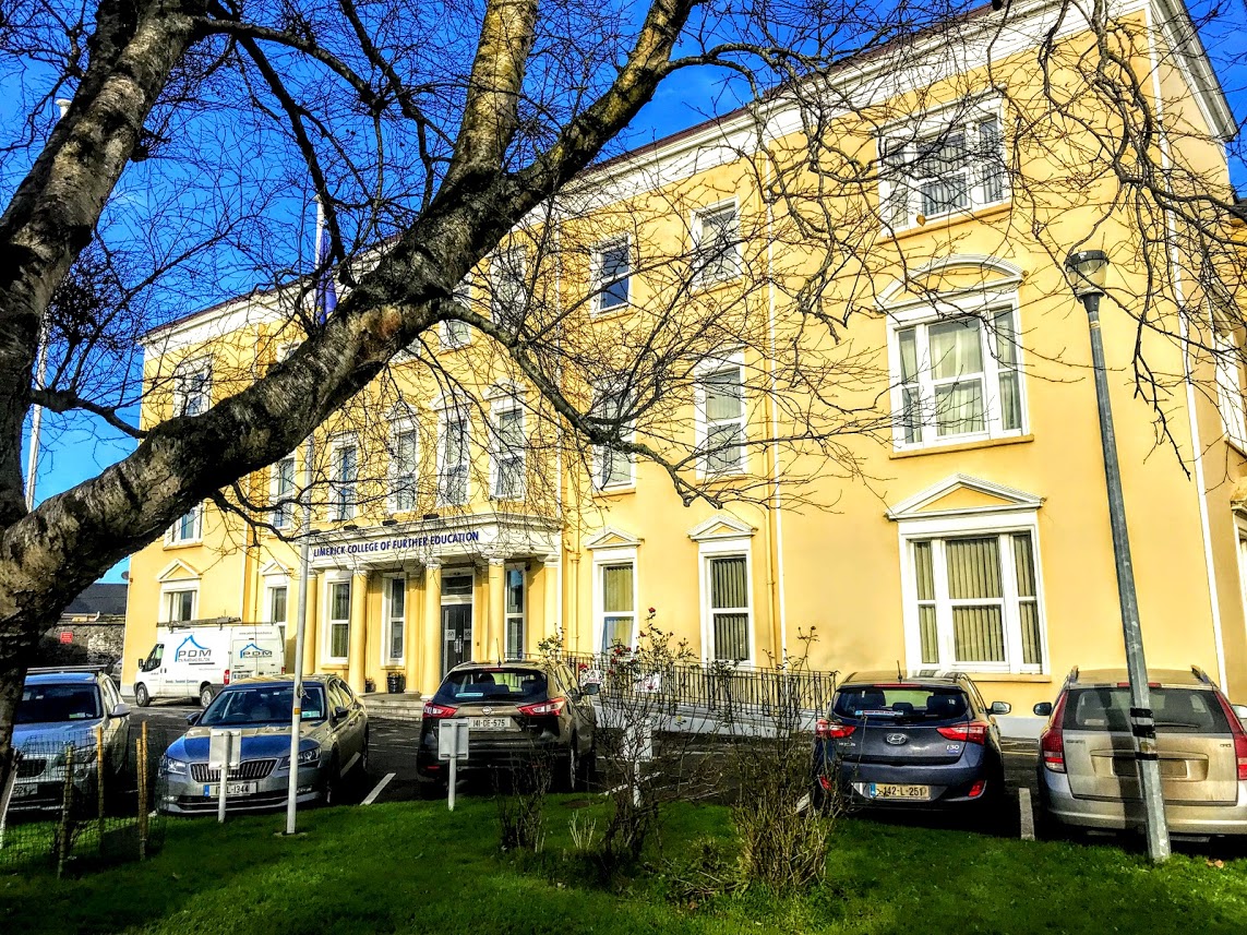 Patrick Comerford: A Limerick college that began life as the County ...