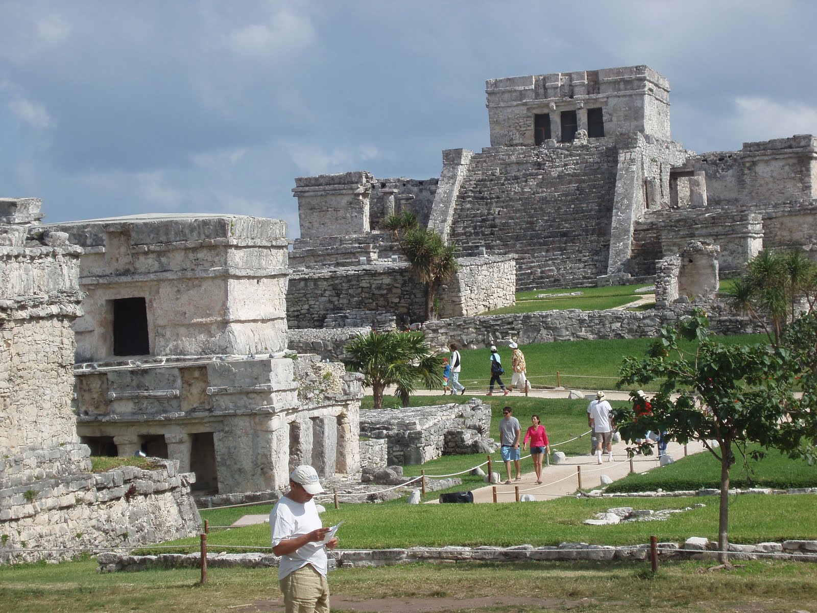 Pondering the Scriptures: Matthew 5-7 and 3 Nephi 12-14 A Temple Prep Class