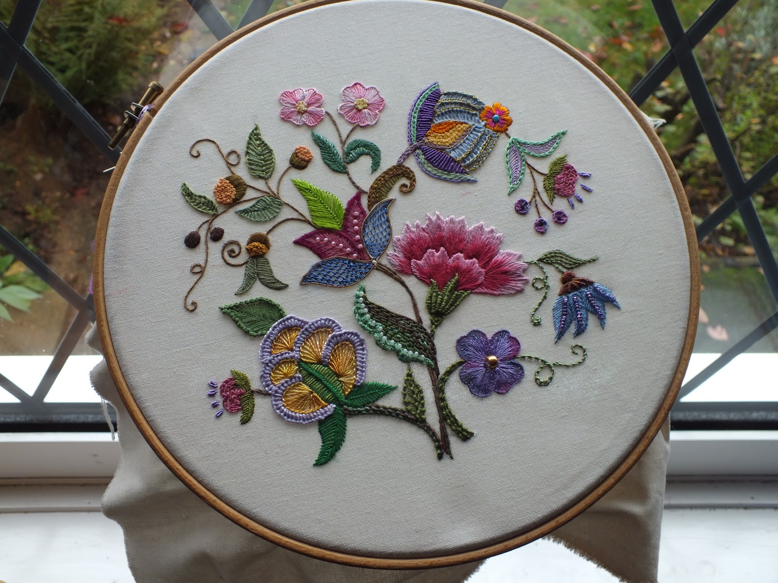 ELLA'S CRAFT CREATIONS: AUTUMN FLOURISH EMBROIDERY ......FINALE