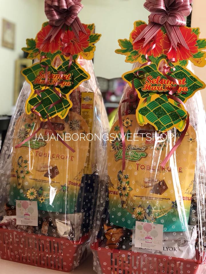 Jajan Borong Shah Alam: Tempahan Hampers dari UOB Shah Alam