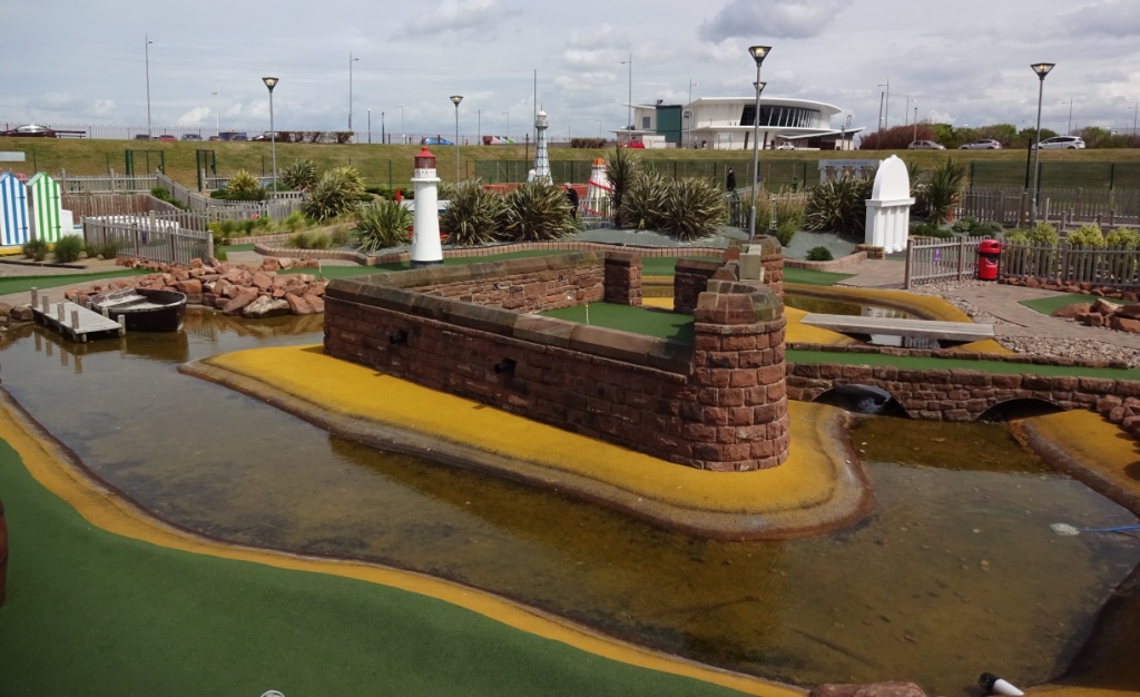 The Ham and Egger Files: Landmark Adventure Golf in New Brighton