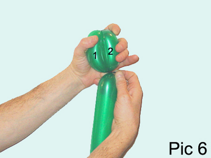 Balloon animals twisting instructions: Balloon parrot
