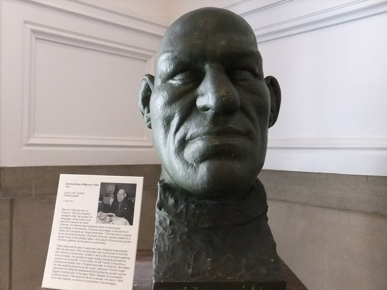 MAURICE TILLET (EL VERDADERO SHREK)