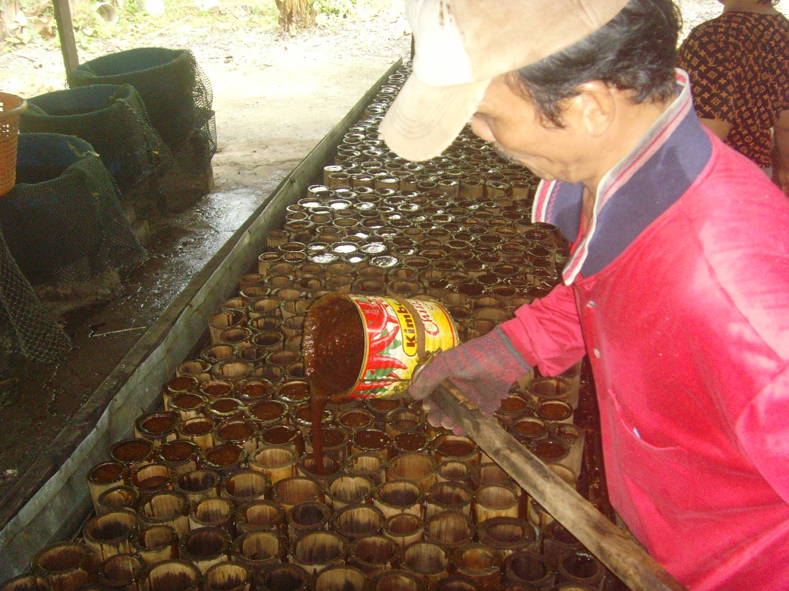 LEBAH DAN KELULUT: KILANG MEMPROSES GULA DI SEMERAH BATU PAHAT JOHOR