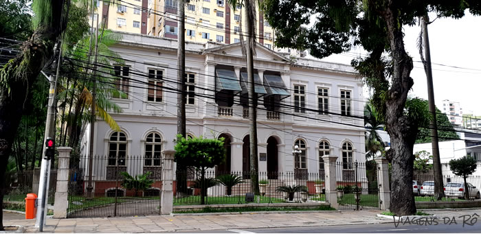 Belém e seu centro histórico, às margens do rio - VIAGENS DA RÔ