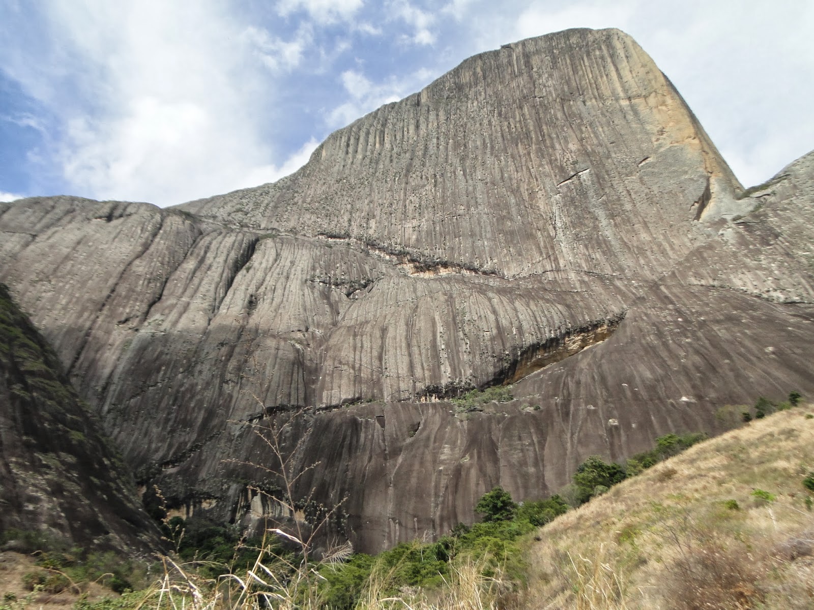 Cauí Vieira: Divina Liberdade - Pedra Riscada/MG