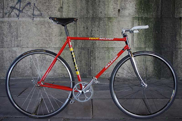 Desain Sepda Fixie Merah China | Kumpulan Desain Sepeda Fixie