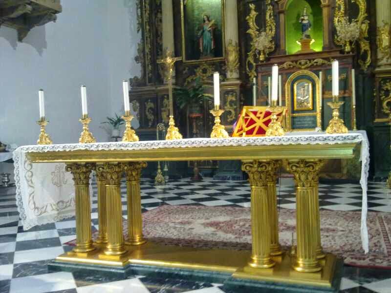 MINISTÉRIO DE COROINHAS: Espaços Litúrgicos