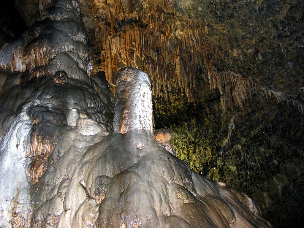 48 Stunning PHOTOS of Jeita Grotto, Magnificent Underground Caves in ...