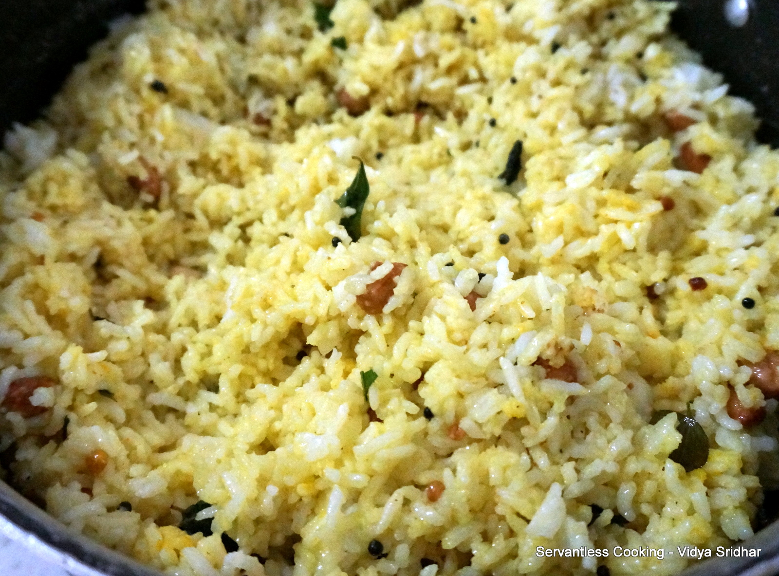 Servantless cooking : Tamarind Rice (Classic Iyengar style)