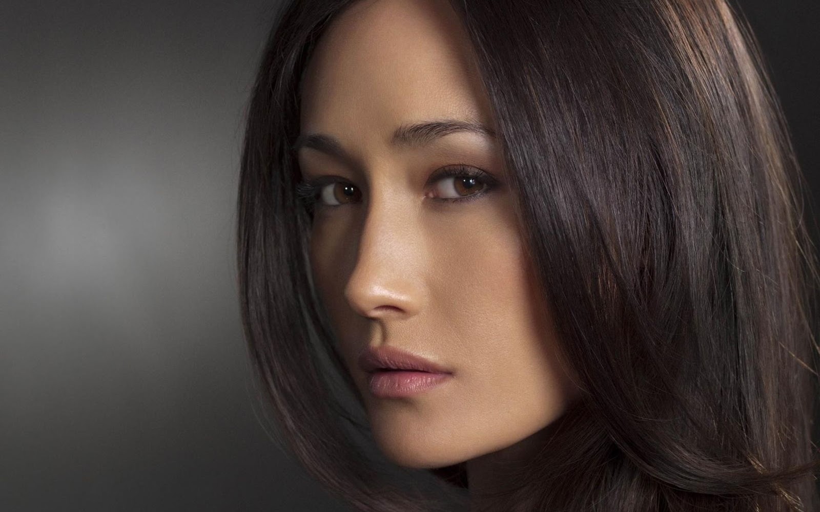 Hot Secrets ‘designated Survivor Actress Maggie Q In Kenya To Celebrate Her Birthday