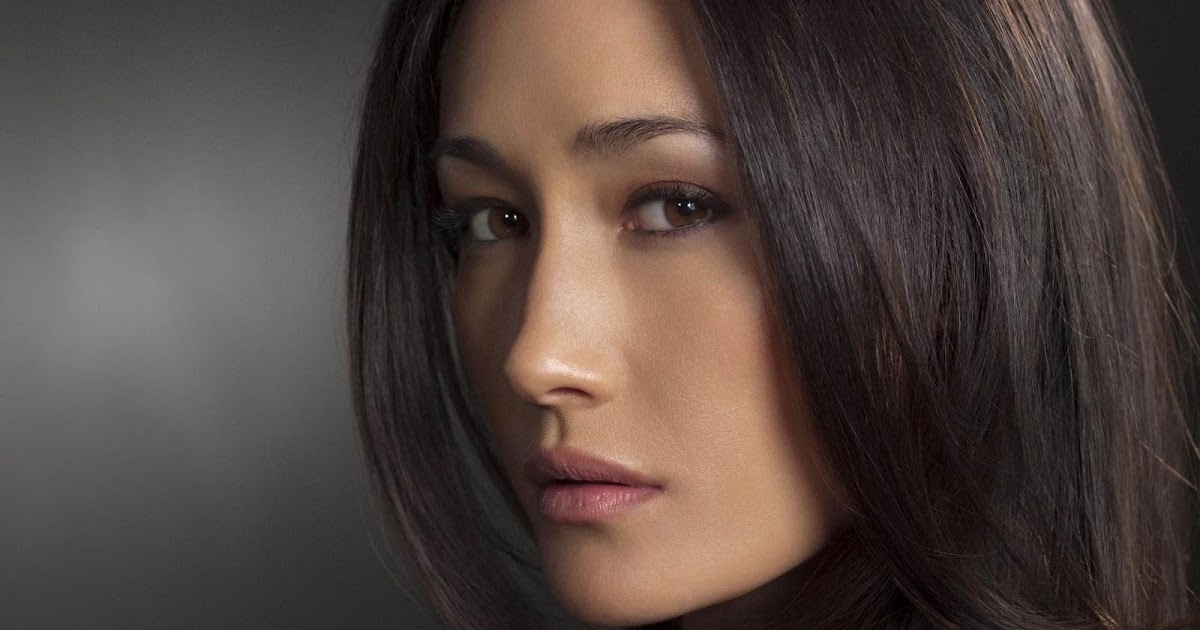 Hot Secrets ‘designated Survivor Actress Maggie Q In Kenya To Celebrate Her Birthday