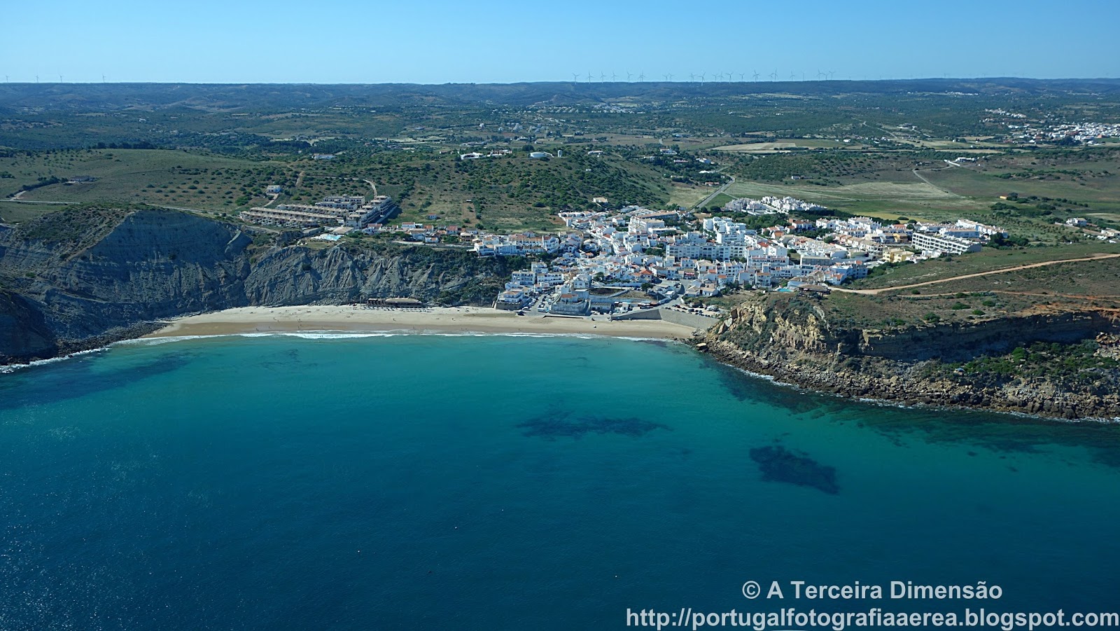 A Terceira Dimensão: Praia do Burgau