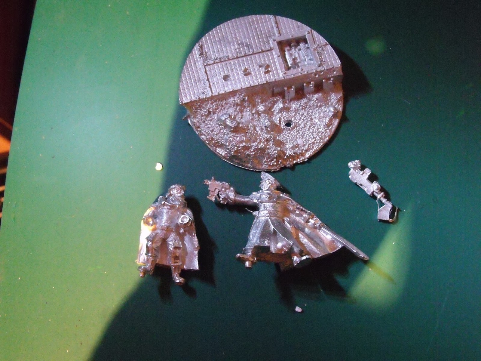 Limited Edition Warhammer models: Black Library diorama - Gaunts Ghost