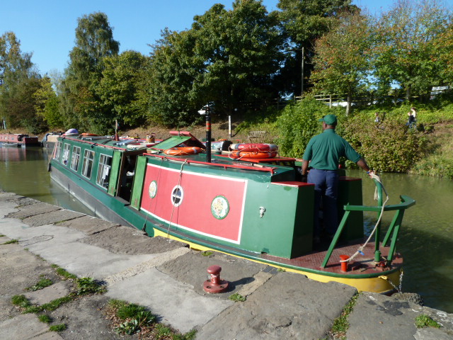 Devizes Days in Words and Pictures 2015: Late Autumn Sunshine at ...