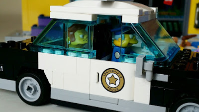 REVIEW: LEGO Simpsons Kwik-E-Mart #71016 | The Test Pit