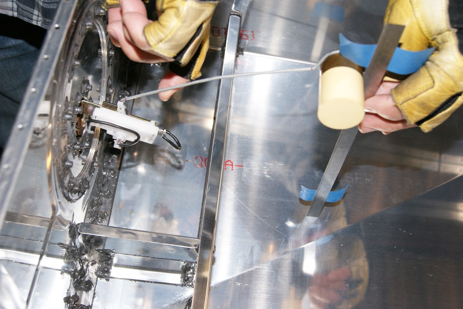 DOG Aviation John's RV-12 Blog: Bending Fuel Level Sending Unit’s Float Arm