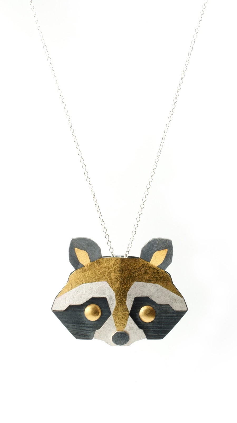 Karine Rodrigue, joaillière.: J’ai vu l’ours, le renard, le raton ...