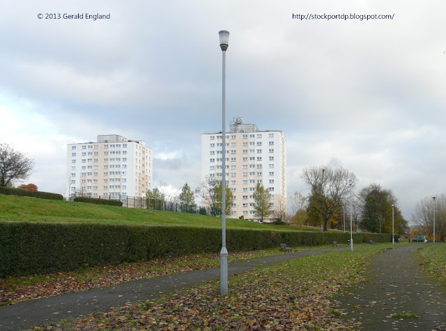 Stockport Daily Photo: Four Views from the corner of Heaton Norris Park