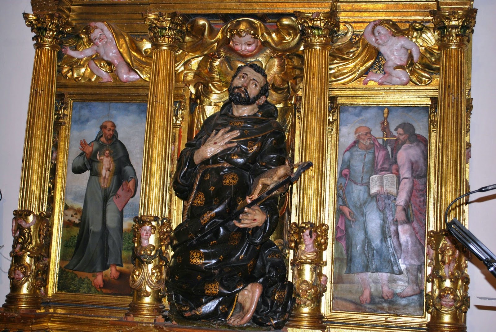 Arte en Valladolid: Dos esculturas de San Francisco de Juan de Juni en ...