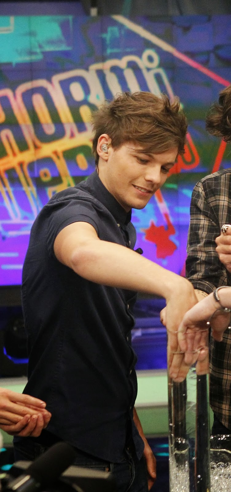 Celeb Saggers: Liam Payne, Zayn Malik & Louis Tomlinson Sagging on 'El ...