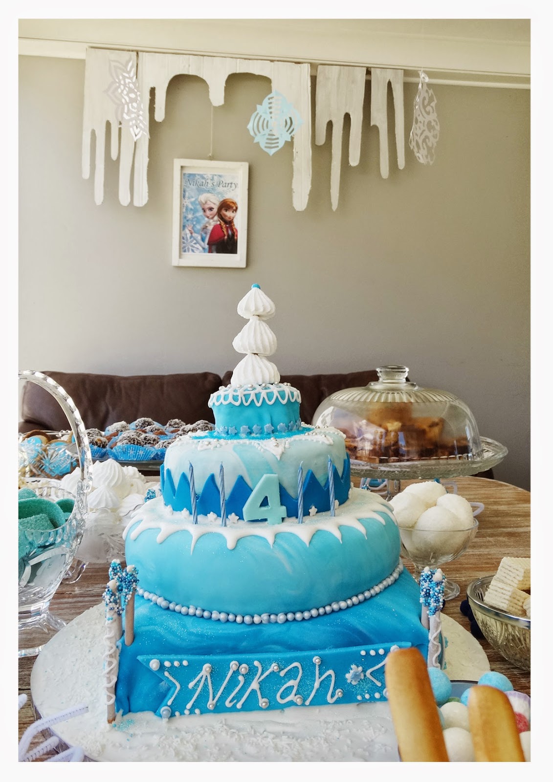 blackPEPPERcollective: Frozen 4th Birthday Party!