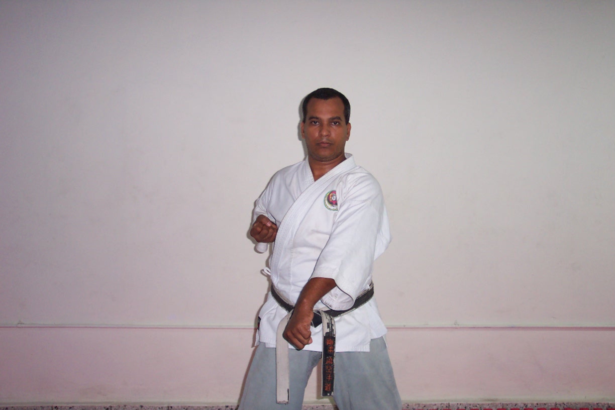 OKAMURA HOMBU DOJO: Técnicas de bloqueos (Uke waza) Goju Ryu.