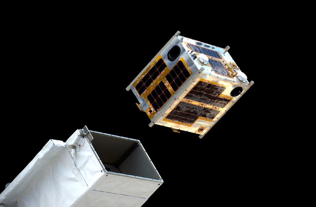 DEFENSE STUDIES: PH’s First Microsatellite Travelled Around Earth 4,083 ...