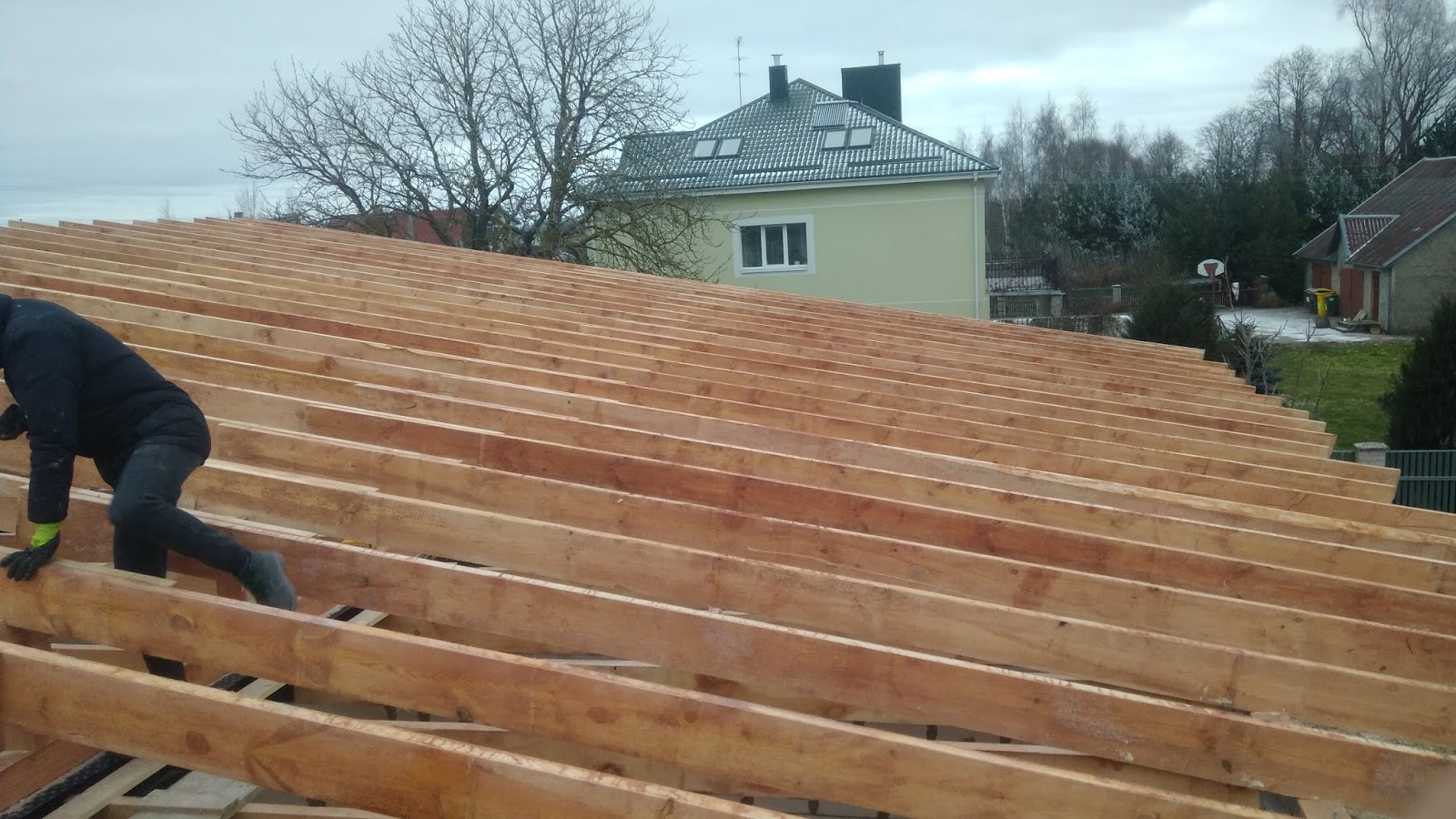 Pirmasis stogo "sluoksnis"