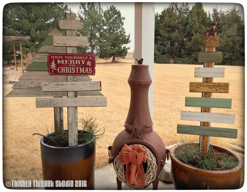 Quilting With Thistle Thicket Studio: Oh {Chippy, Wooden} Christmas Tree