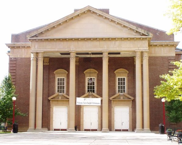 The Wandering Wahoo: The Christmas Tree Capital of the World