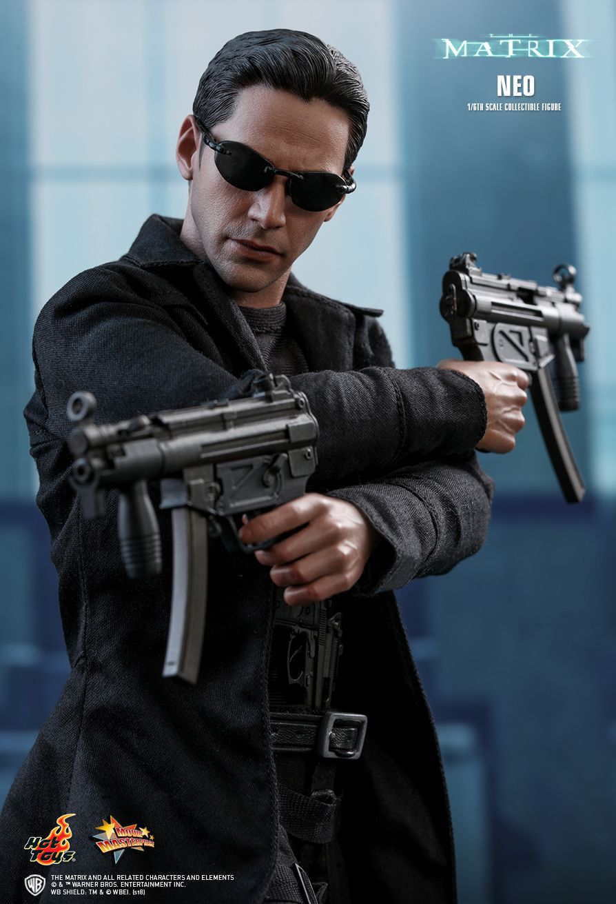 toyhaven: “He is the one.” Hot Toys 1/6th Keanu Reeves as Neo from The ...