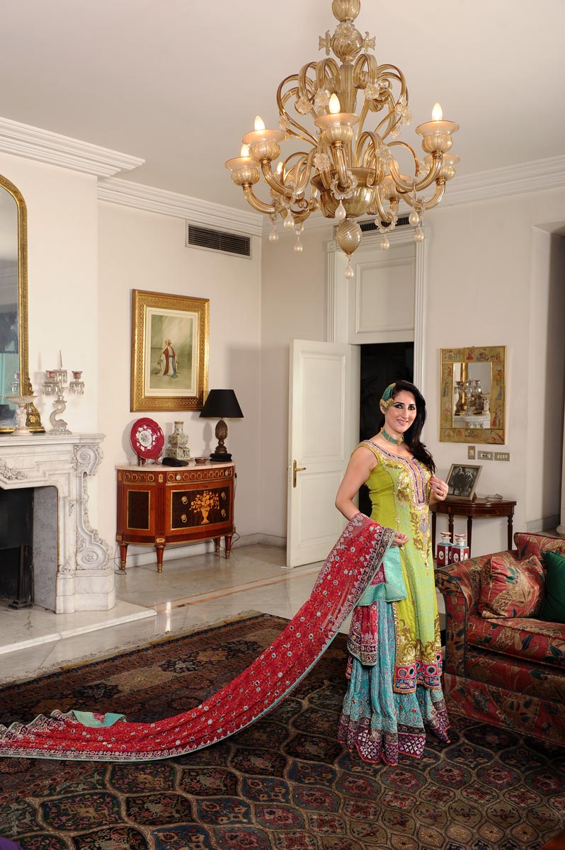 South Asian Glam!: Vivacious Maryam Bashir at the Lahore Polo Ground ...