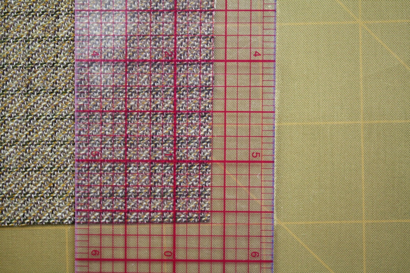 Nicole at Home: Tutorial: Hong Kong finish + underlining in one step