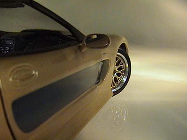 Auto GALERIA 1:18 Eddie: Chevrolet Corvette 2003 Guldstrand "Signature ...