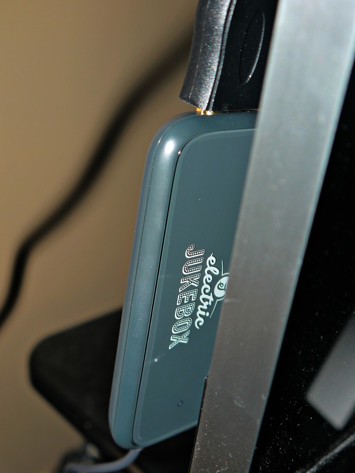 Inside the Wendy House: Electric Jukebox - a user friendly plug and ...