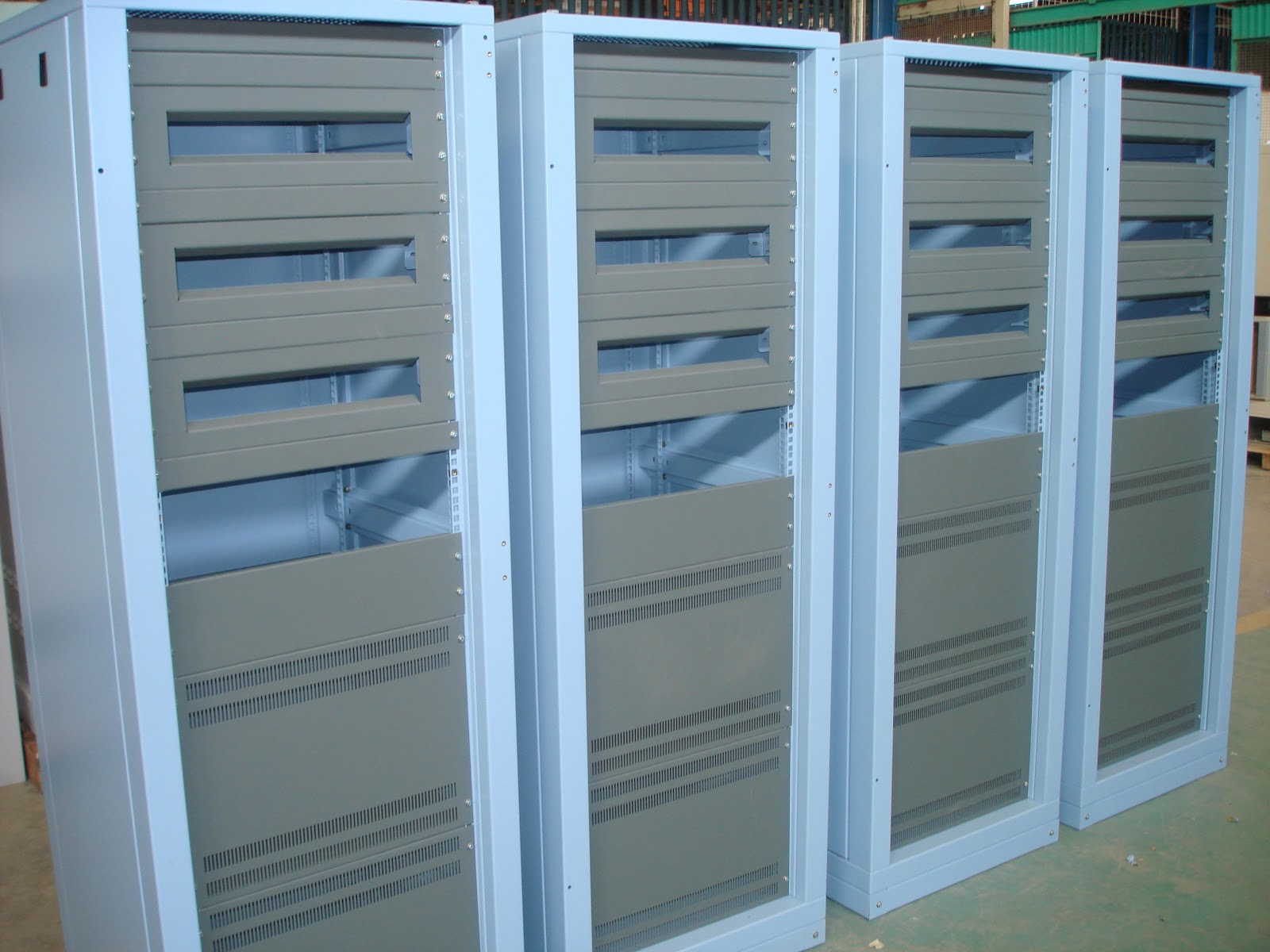 Global Powerindo Engineering: Rack Cabinet & Rack Rectifier