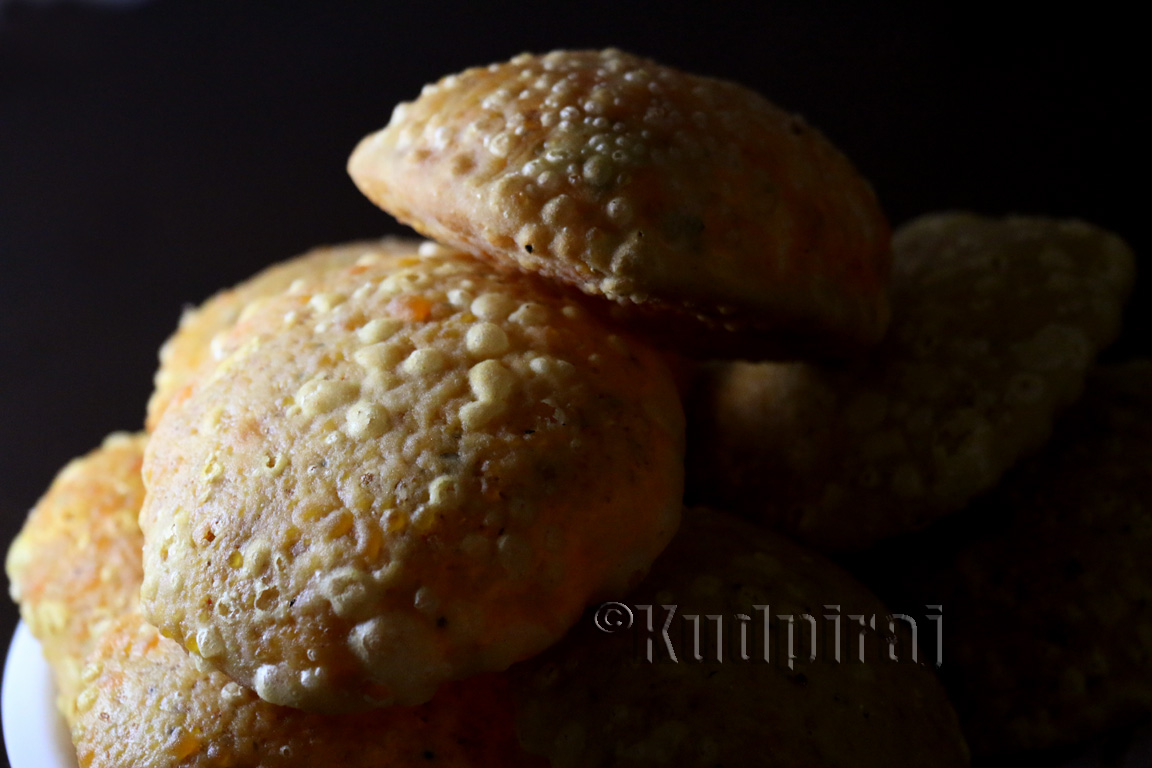 Kudpiraj's Garam Tawa: Biscuit Rotti - Method 3