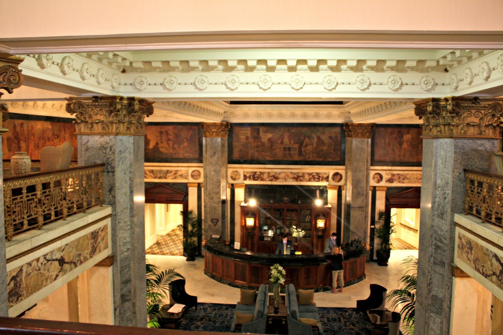 A Little Time and a Keyboard: Old Time Charm at the Seelbach Hilton in ...