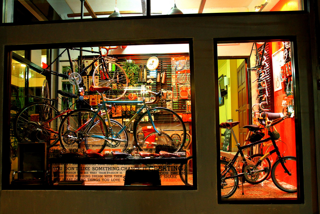 The Velo ORANGE Blog: Bike Cafe, a Cool New Shop in Thailand
